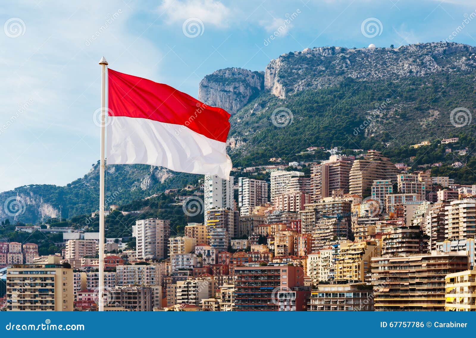 De vlag van Monaco stock foto. Image of stad, ligplaats - 67757786