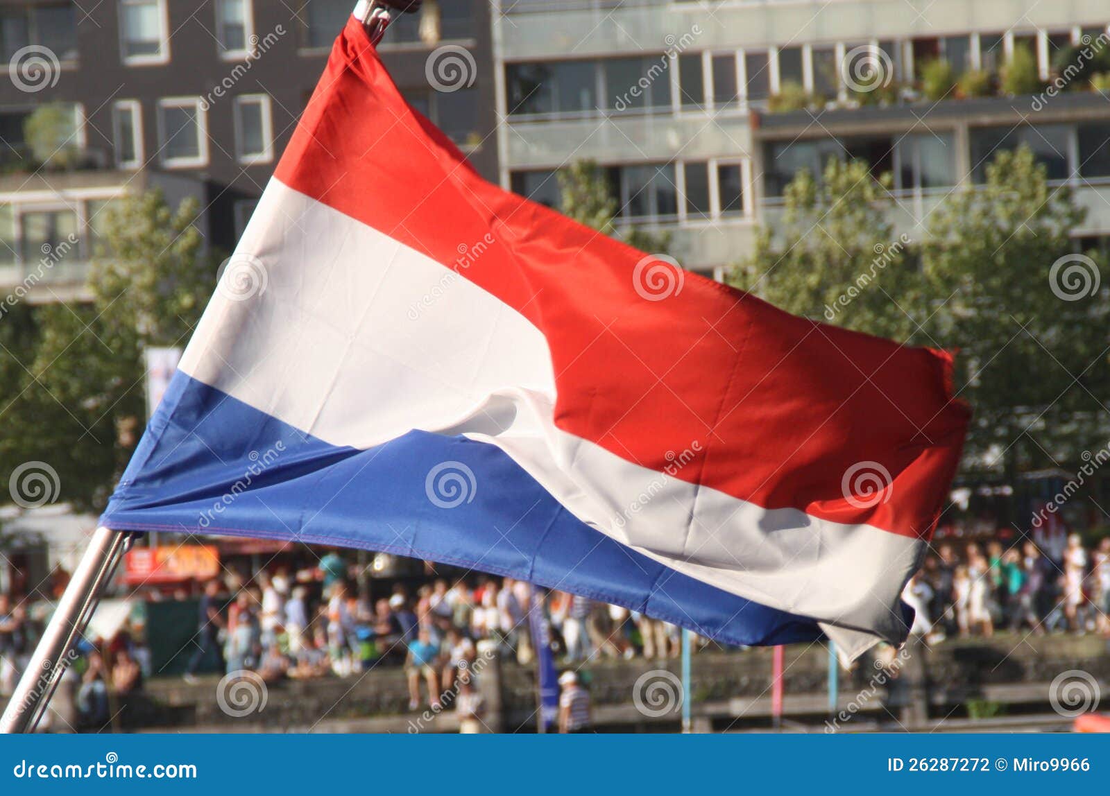 De vlag van Nederland stock foto. Image of enkelvoudig - 26287272