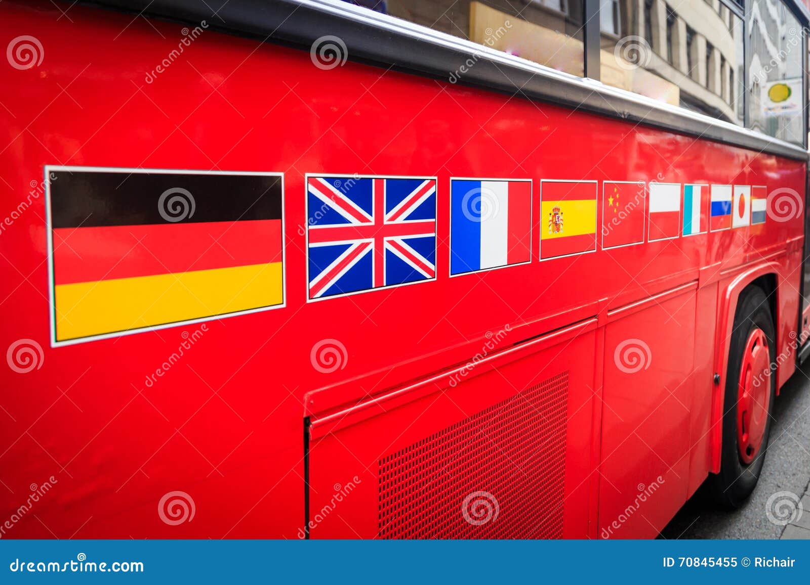 De Vlaggen Van Het Land Op Bus Stock Afbeelding - Image of japan ...