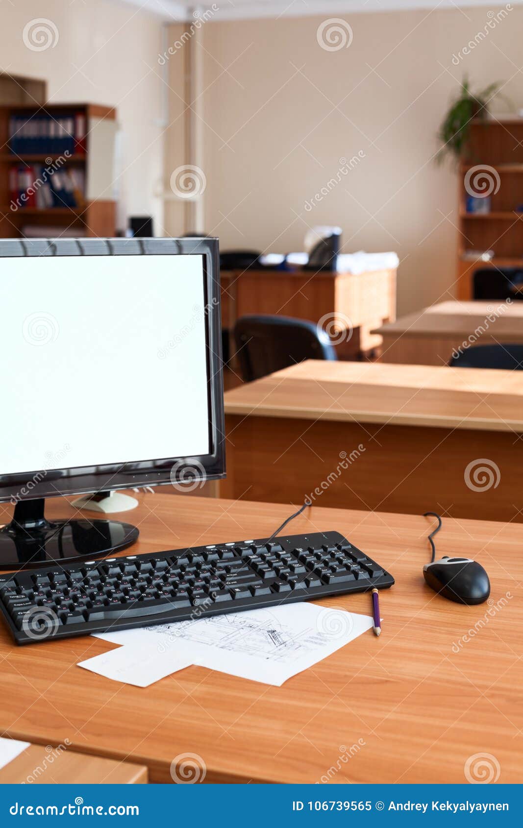 De Vlakke Lcd De Computermonitor Van PC Met Wit Isoleerde Het Scherm ...