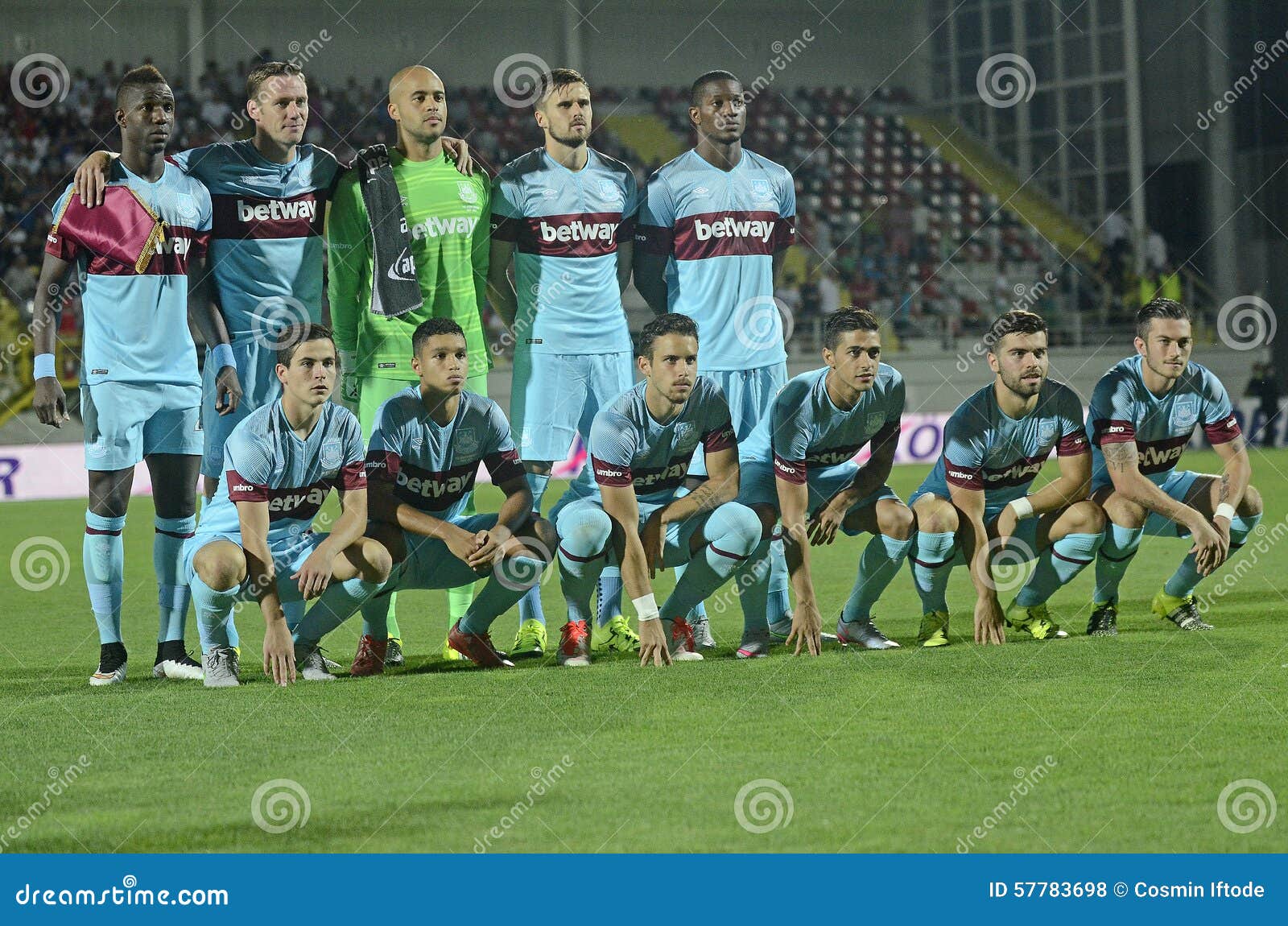De Voetbalteam Van Het Westenham United Redactionele Stock Foto - Image ...
