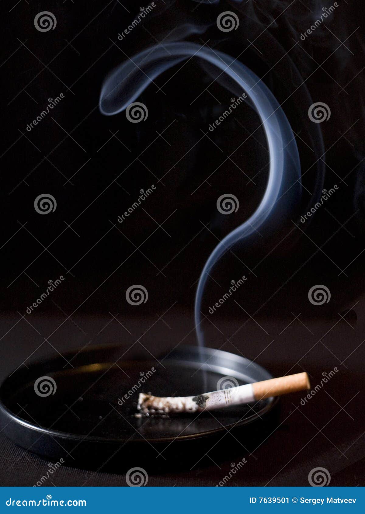 De vraagteken van de rook stock afbeelding. Image of slecht - 7639501