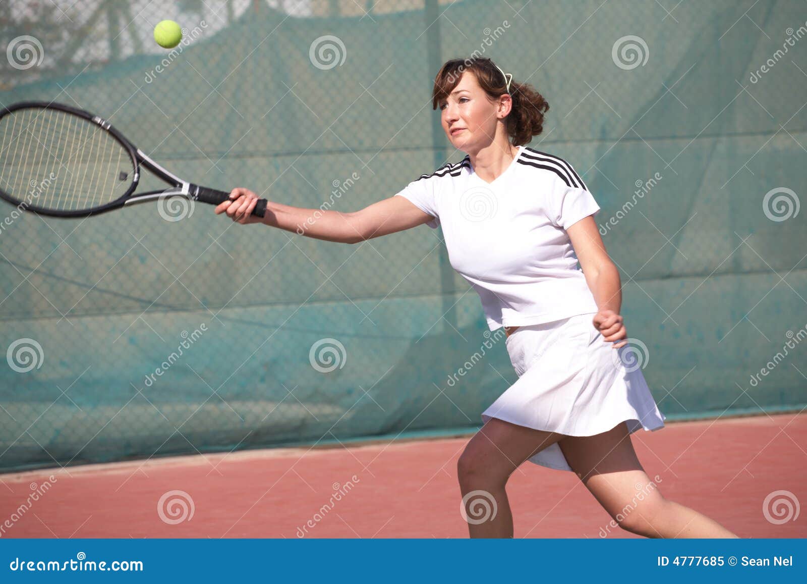 De Vrouwelijke Spelers Van Het Tennis Stock Afbeelding - Image of ...