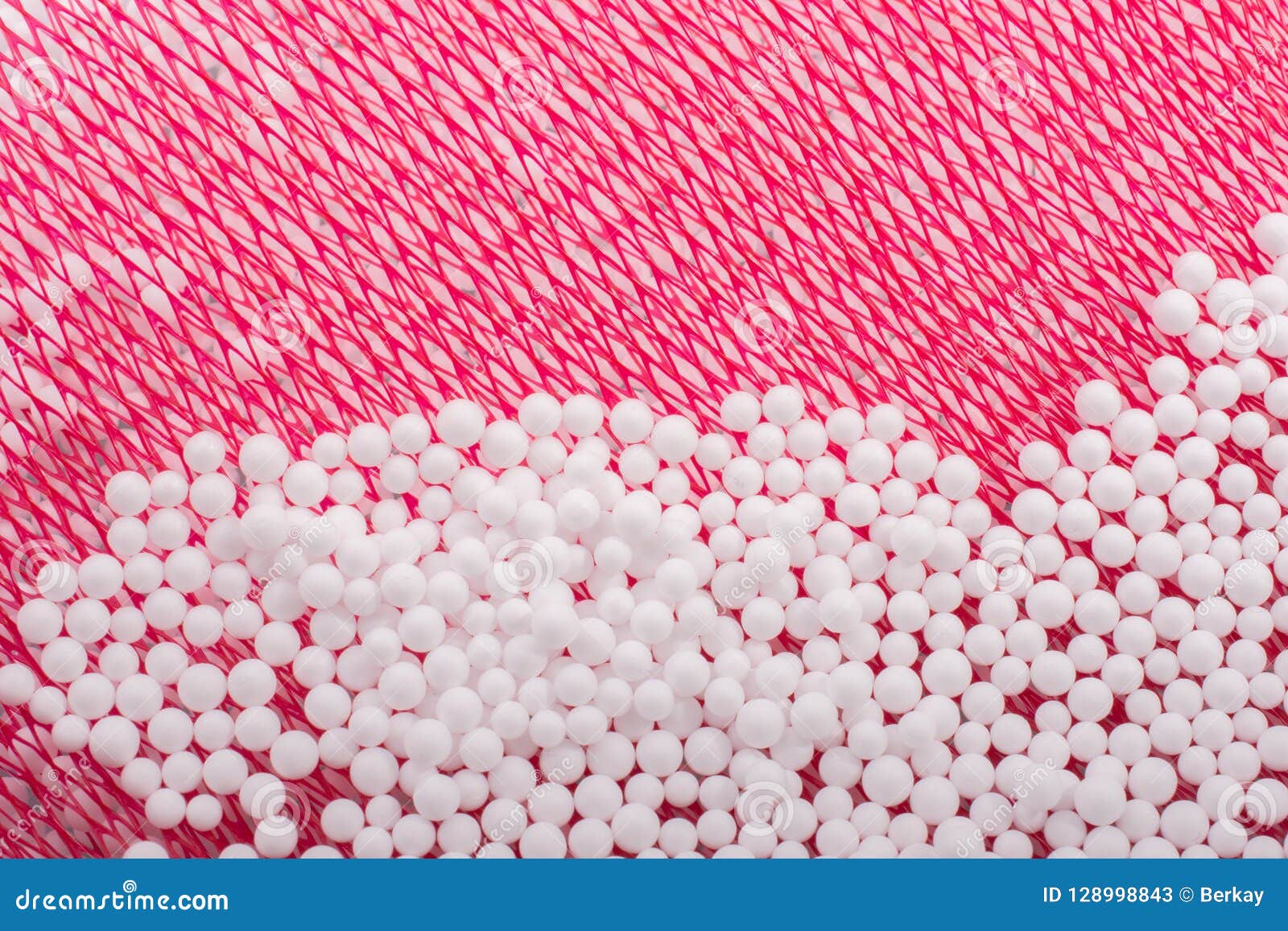 De Witte Ballen Van Het Polystyreenschuim Als Achtergrond Stock ...