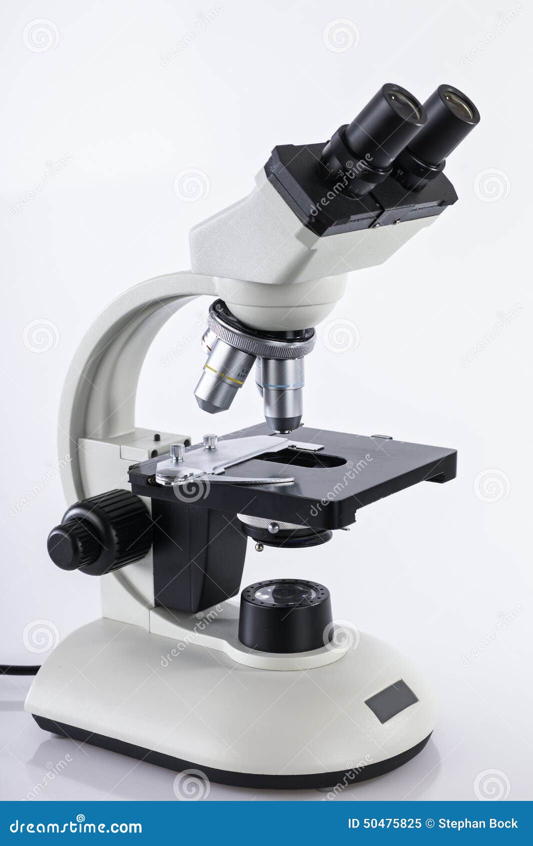 De Witte Microscoop in Laboratorium Tegen Witte Achtergrond, Sluit ...