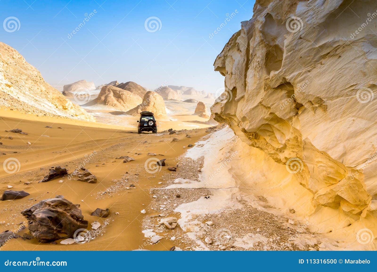 De Witte Woestijn in Farafra in De Sahara Van Egypte Stock Foto - Image ...