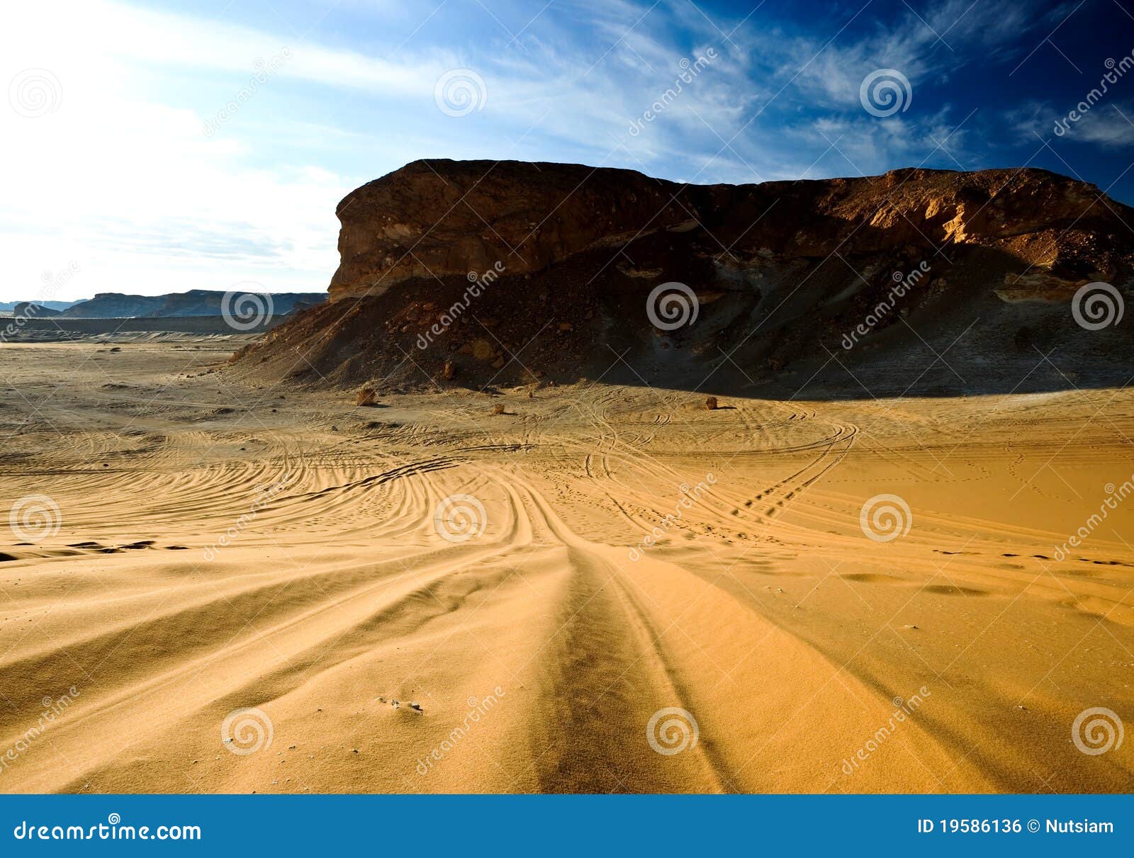 De woestijn in Egypte stock foto. Image of verschuiving - 19586136