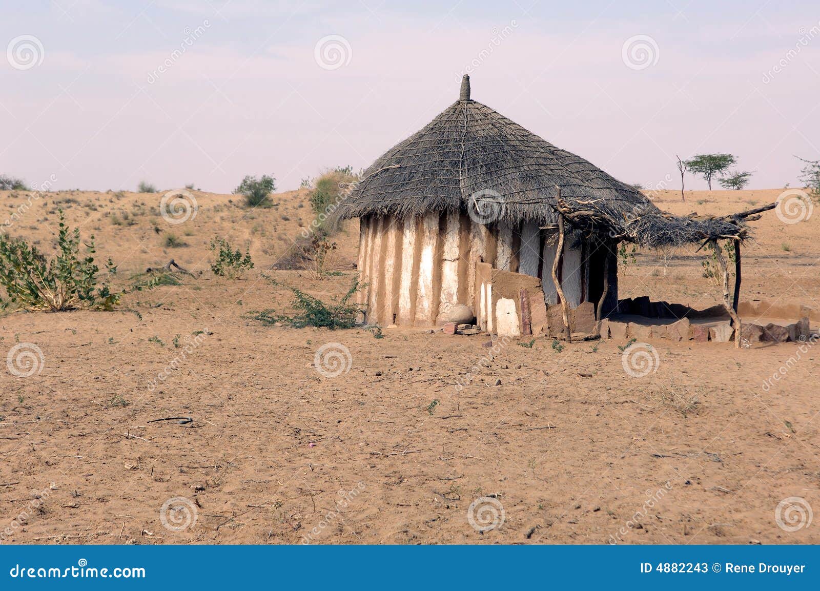 De Woestijn Van India, Thar: Traditioneel Huis Stock Afbeelding - Image ...