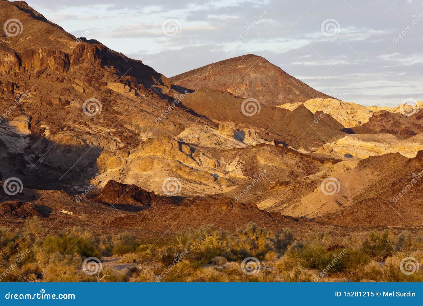 De Woestijn van Mojave stock afbeelding. Image of zuidwesten - 15281215