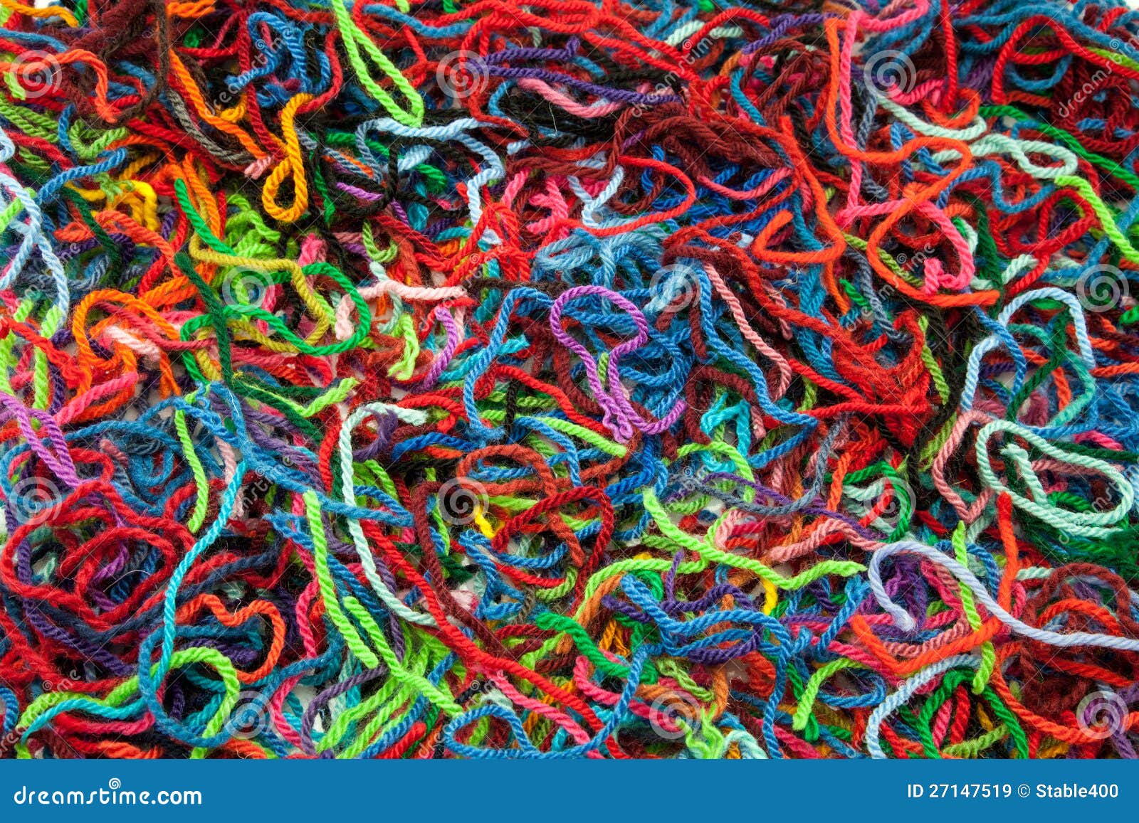 De wol van kleuren stock afbeelding. Image of materiaal - 27147519