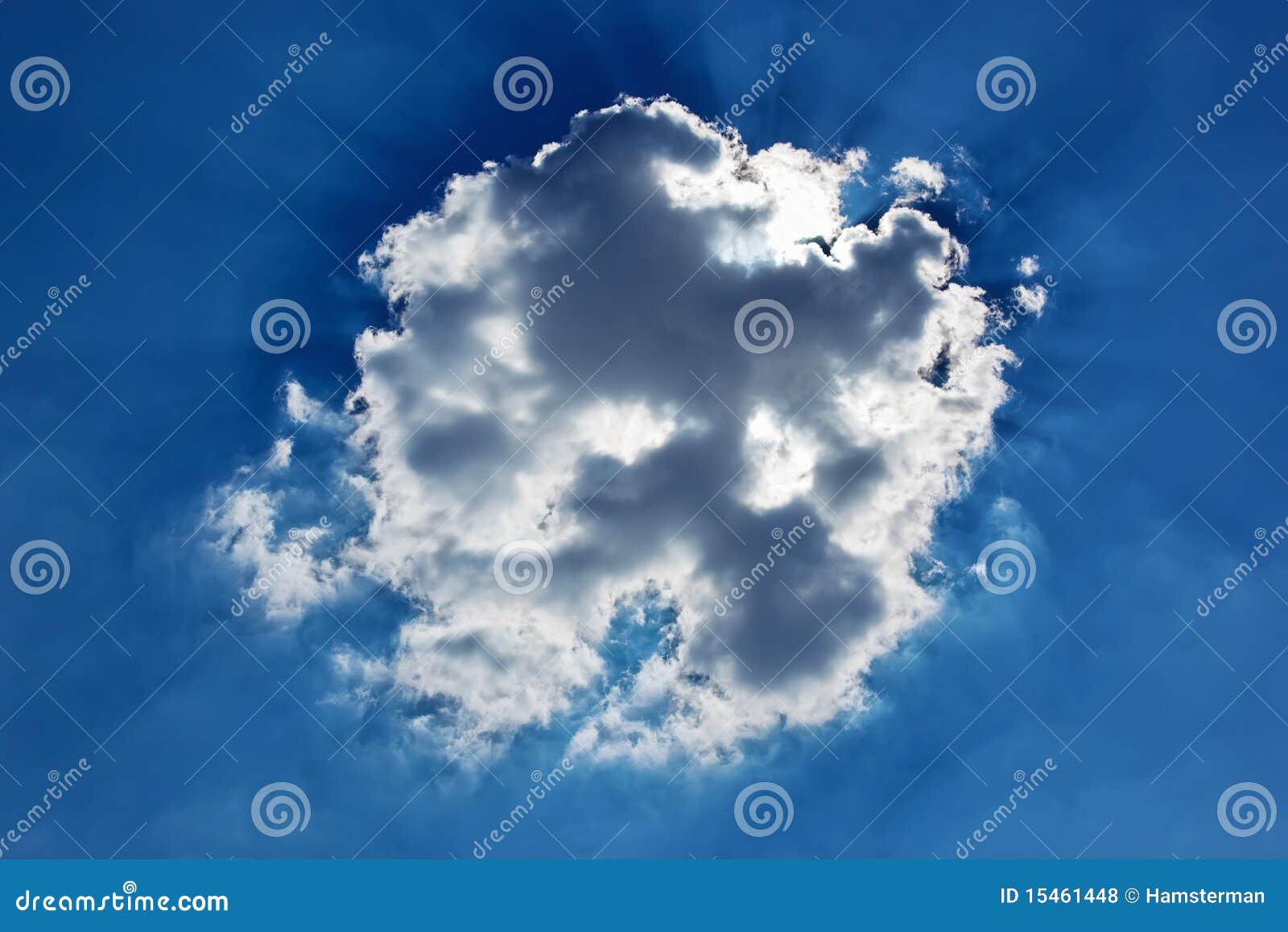 De Wolk Van De Cumulus Met Zonstralen Stock Foto - Image of glans ...