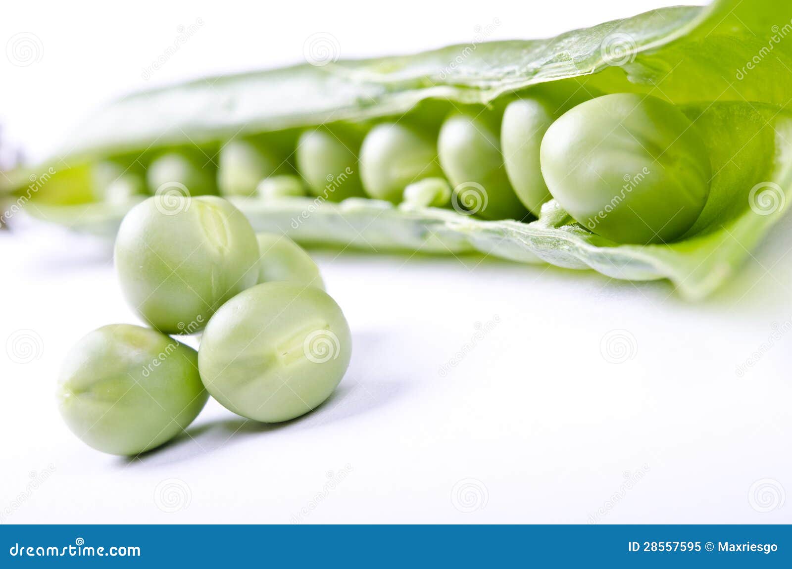 De Zaden Van De Groene Erwt Op Piramide Stock Afbeelding - Image of ...