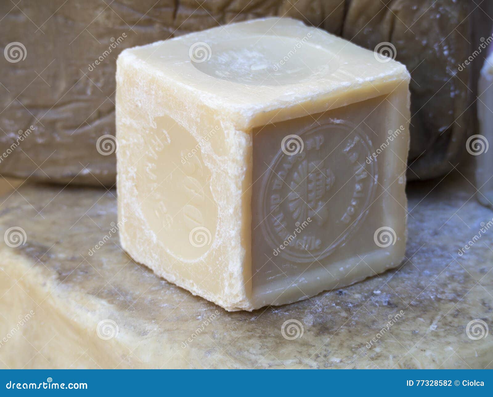 De zeep van Marseille redactionele fotografie. Image of geurig - 77328582