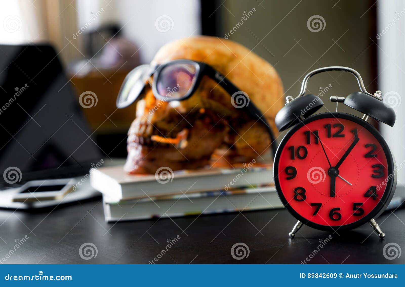Dead Office Worker Skull after Overtime Work Stock Image - Image of ...