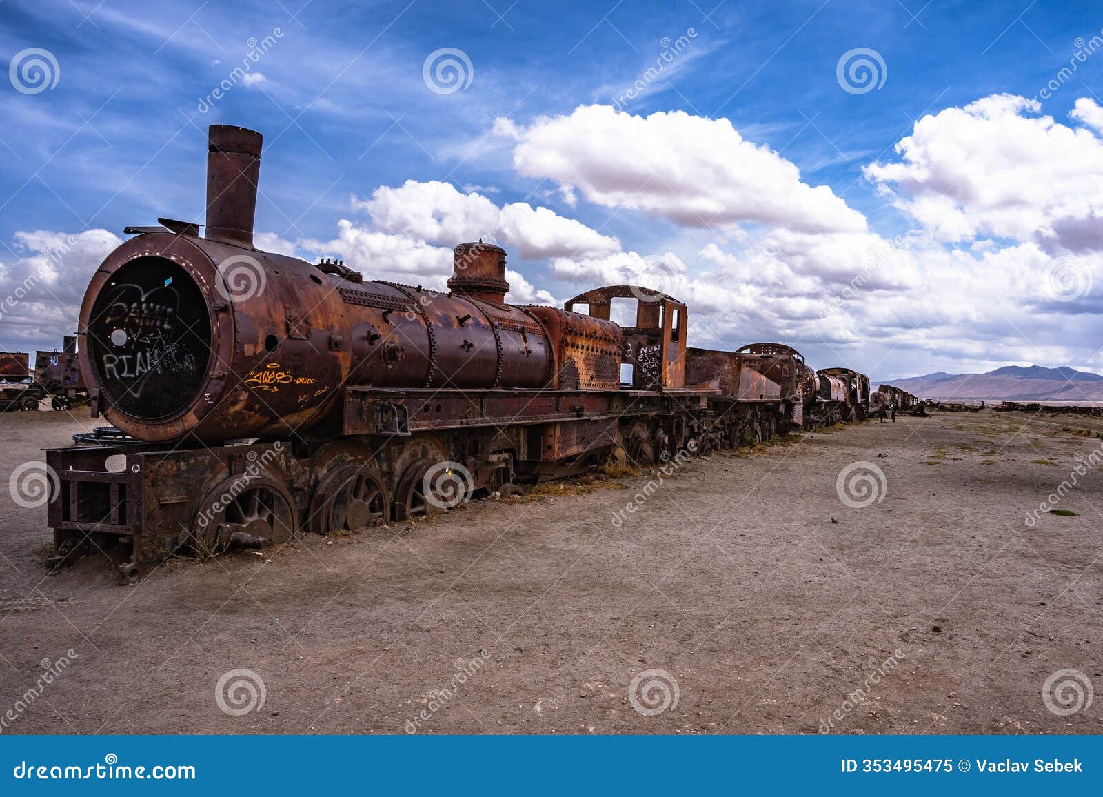 Dead Train stock image. Image of desert, graffiti, obsolete - 353495475
