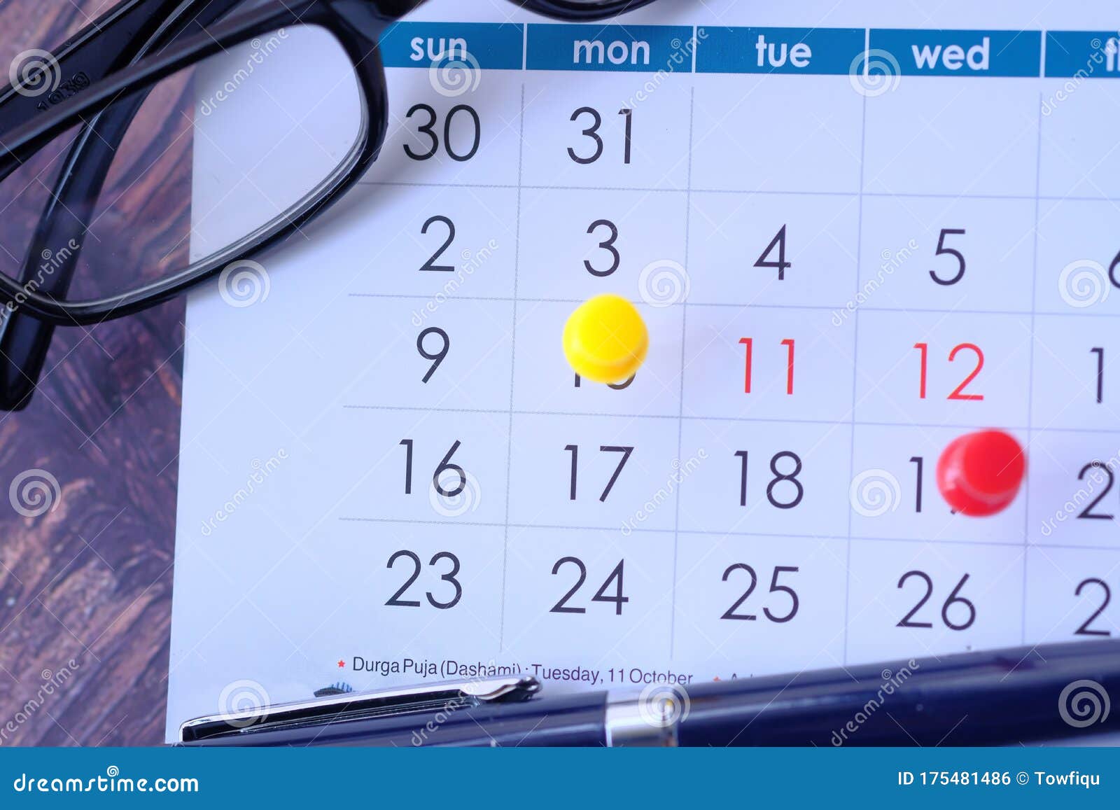 Deadline Concept with Push Pin on Calendar Date Stock Photo - Image of ...