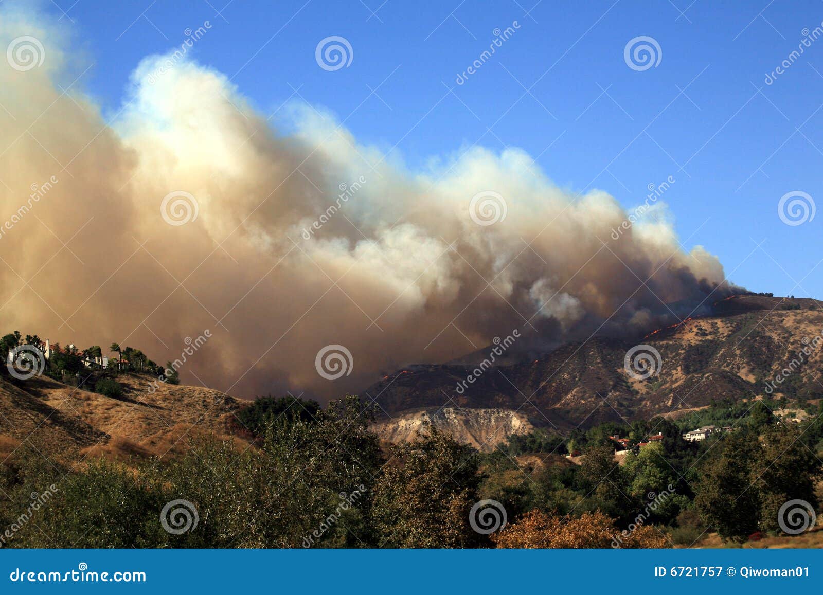 Deadly Smoke from Wildfires Editorial Photography - Image of fire ...