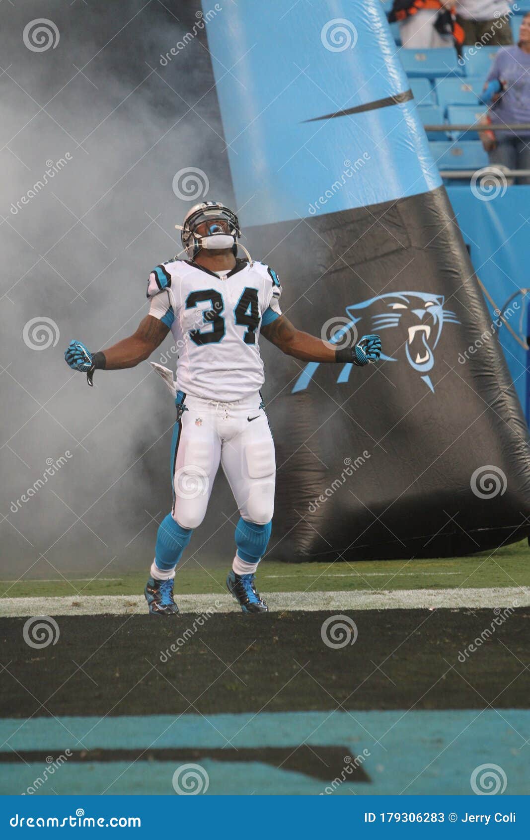 DeAngelo Williams editorial stock photo. Image of williams - 179306283