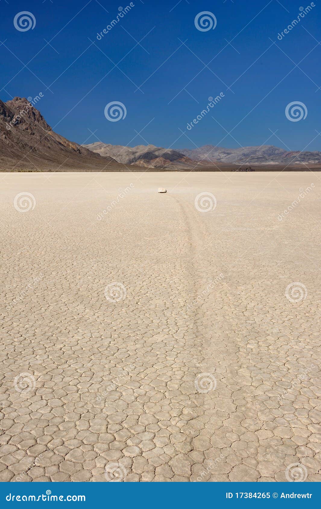 Death Valley Race Track Vertical Stock Image - Image of summer, desert ...