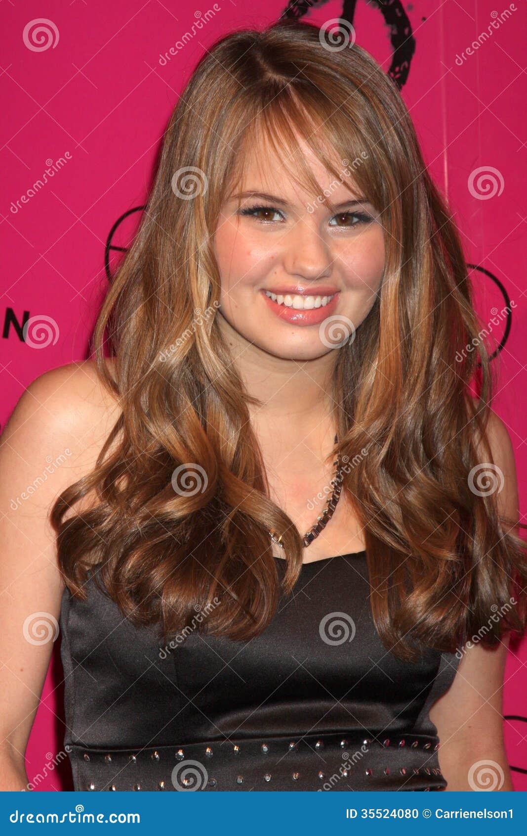 Debby Ryan imagen editorial. Imagen de octubre, llegar - 35524080