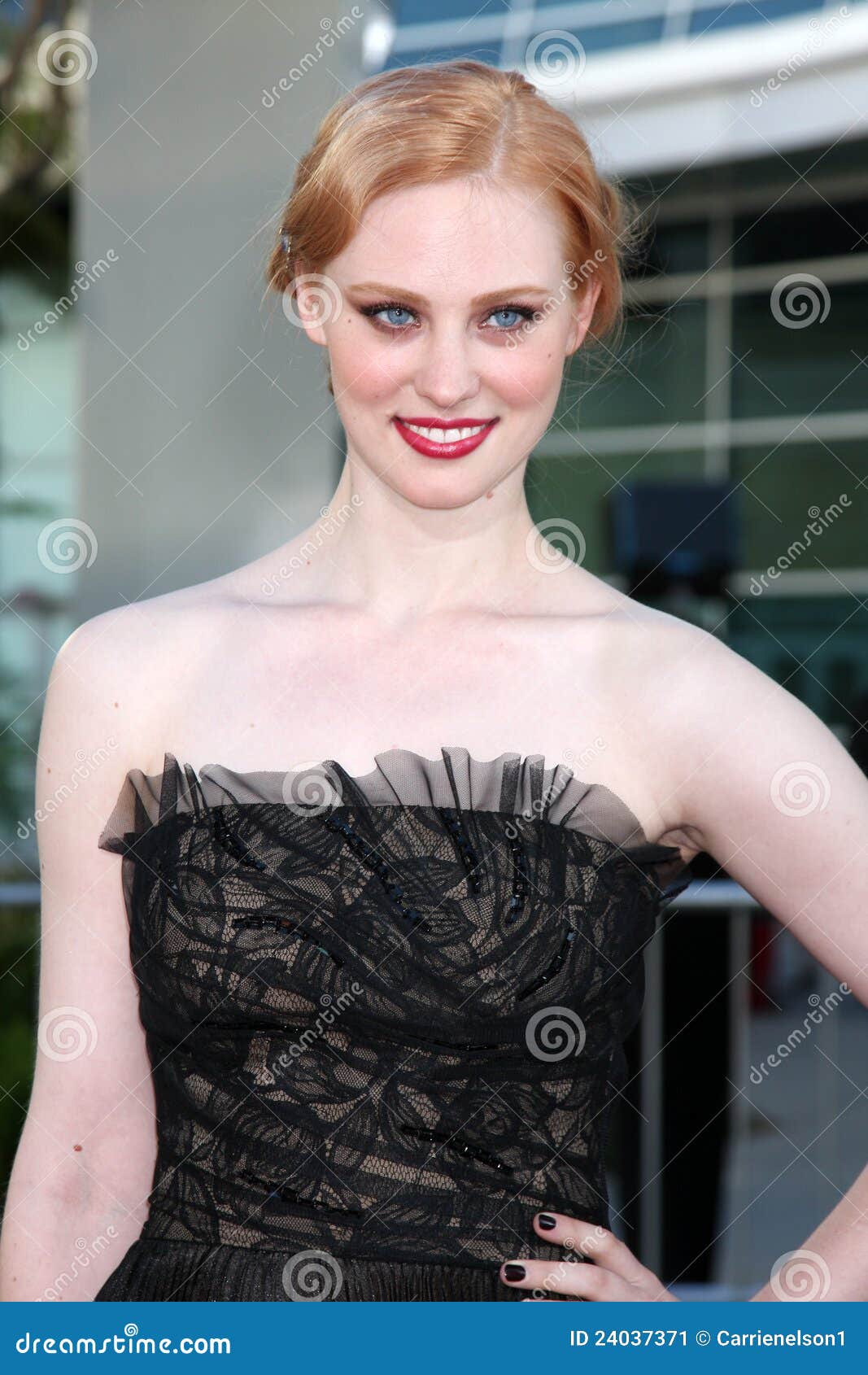 Deborah Ann Woll editorial photo. Image of premiere, deborah - 24037371