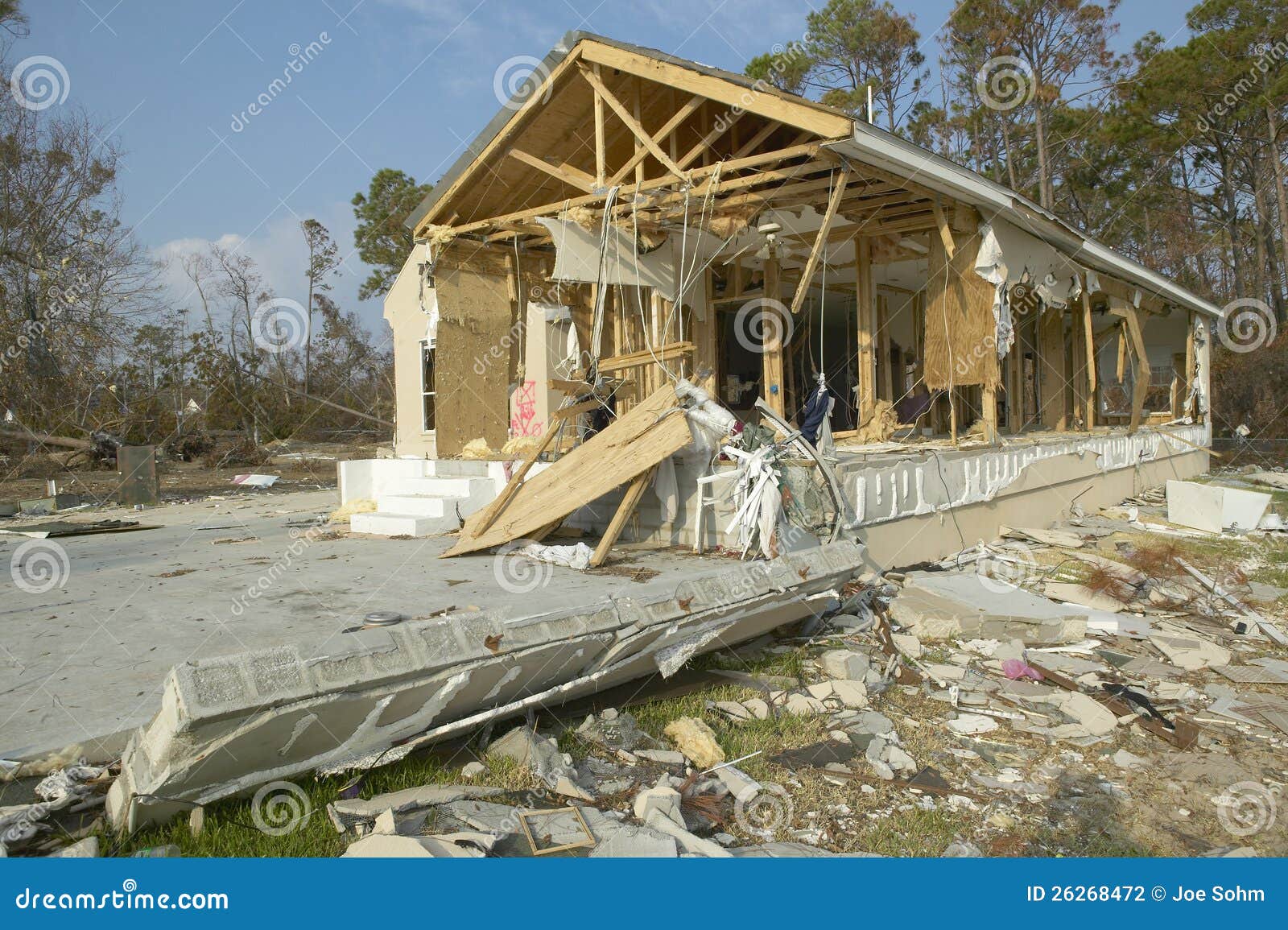 Debris in front of house editorial photography. Image of destroyed ...