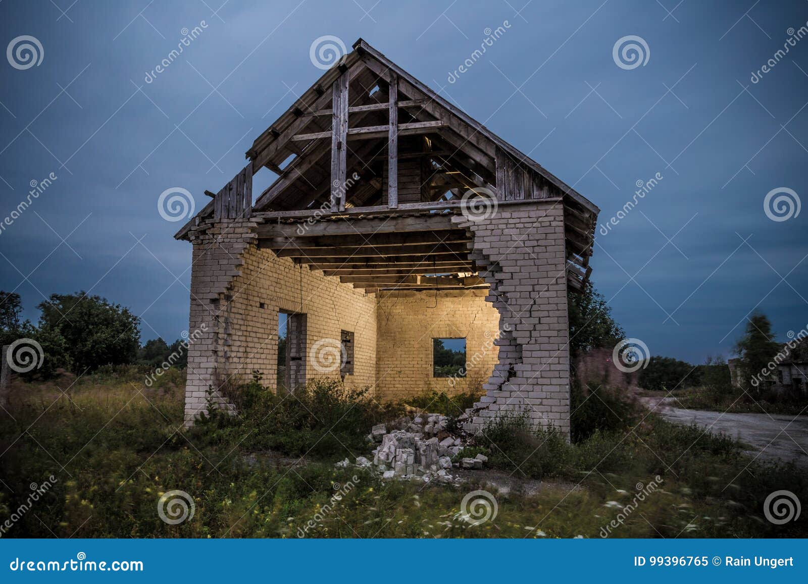 Old Brick House with One Wall Collapsed Stock Image - Image of building ...