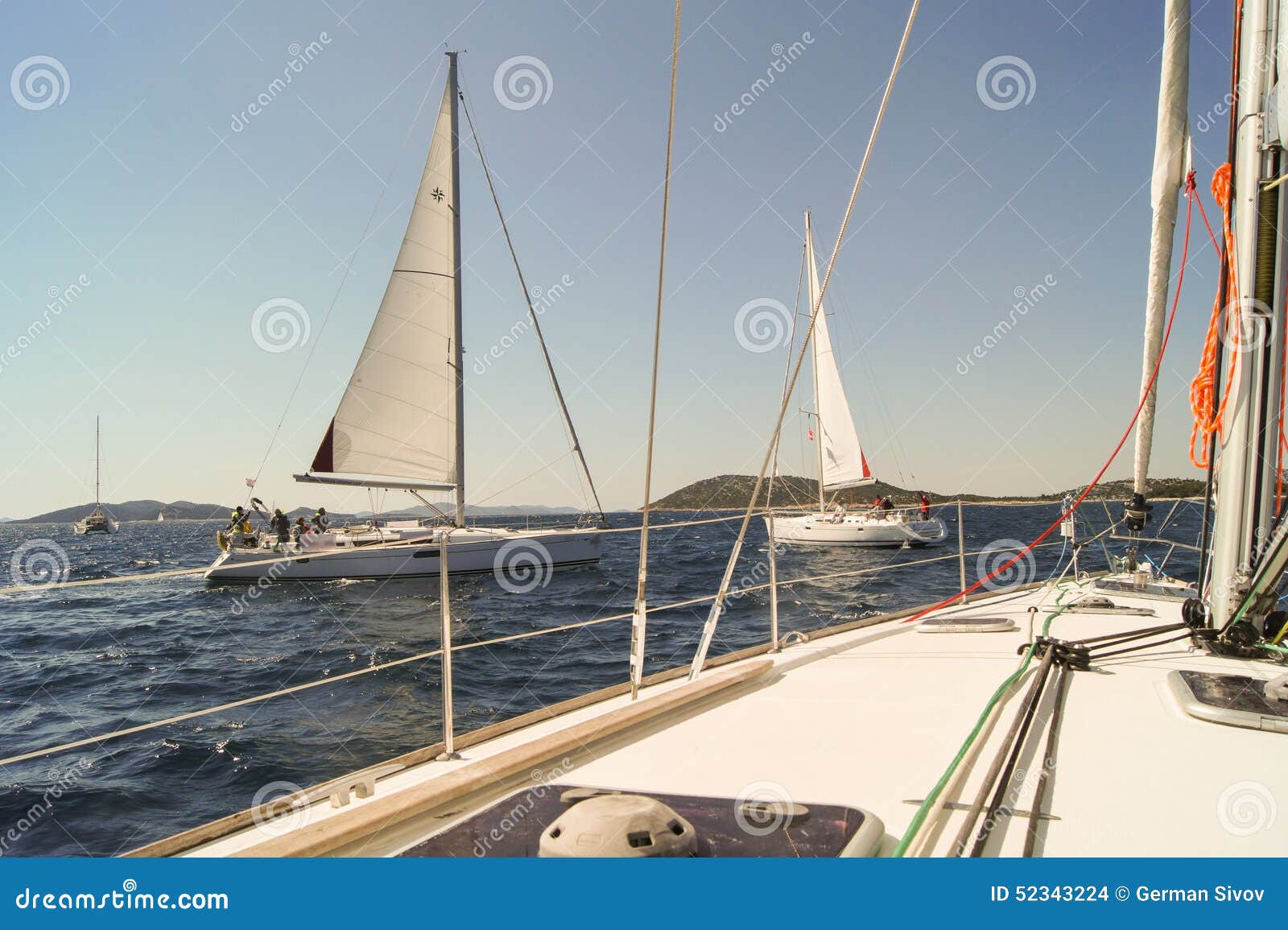 Deck boat with a mast stock photo. Image of water, sailboat - 52343224