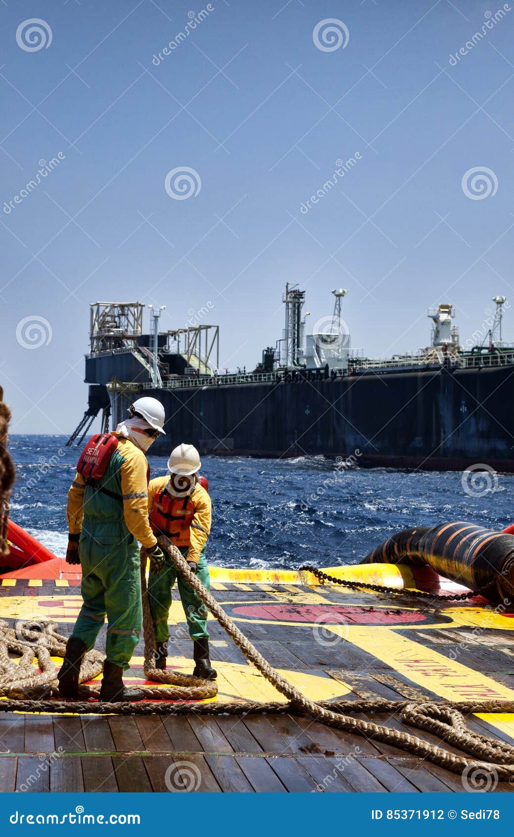 Deck crew working on deck editorial photography. Image of construction ...