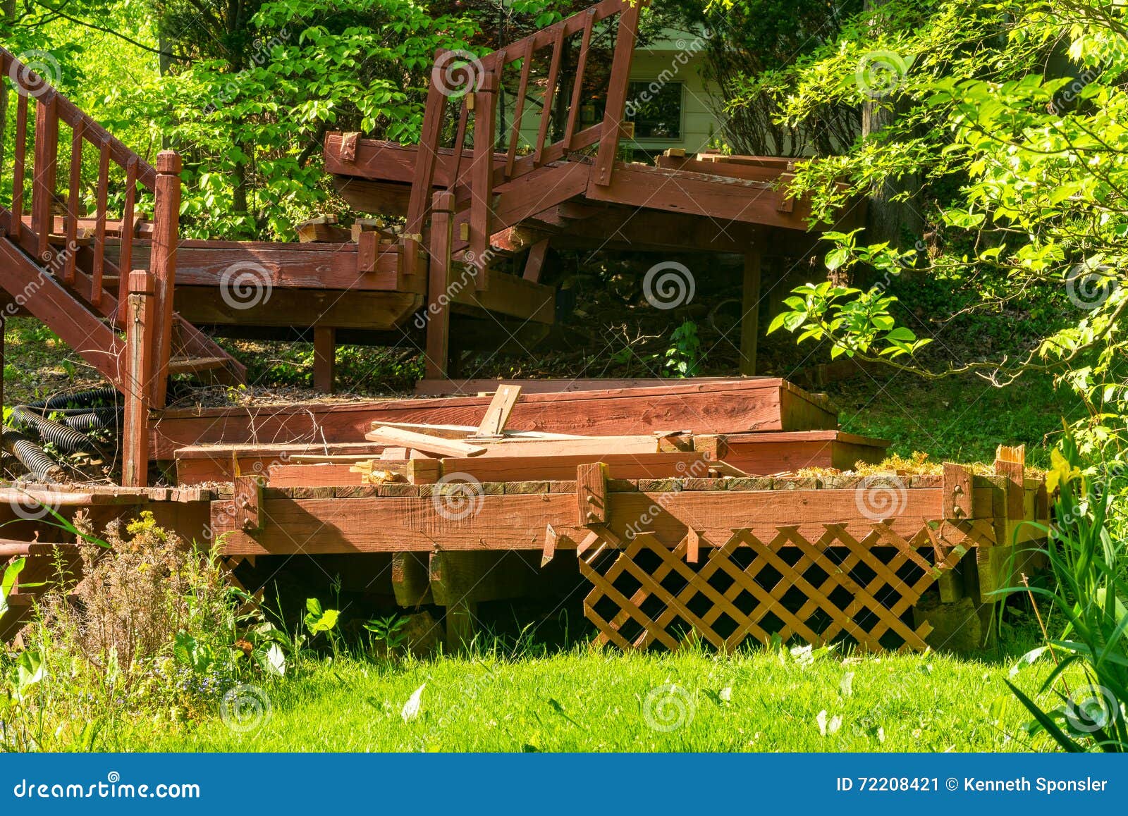 Deck demolition stock image. Image of decrepit, balusters - 72208421