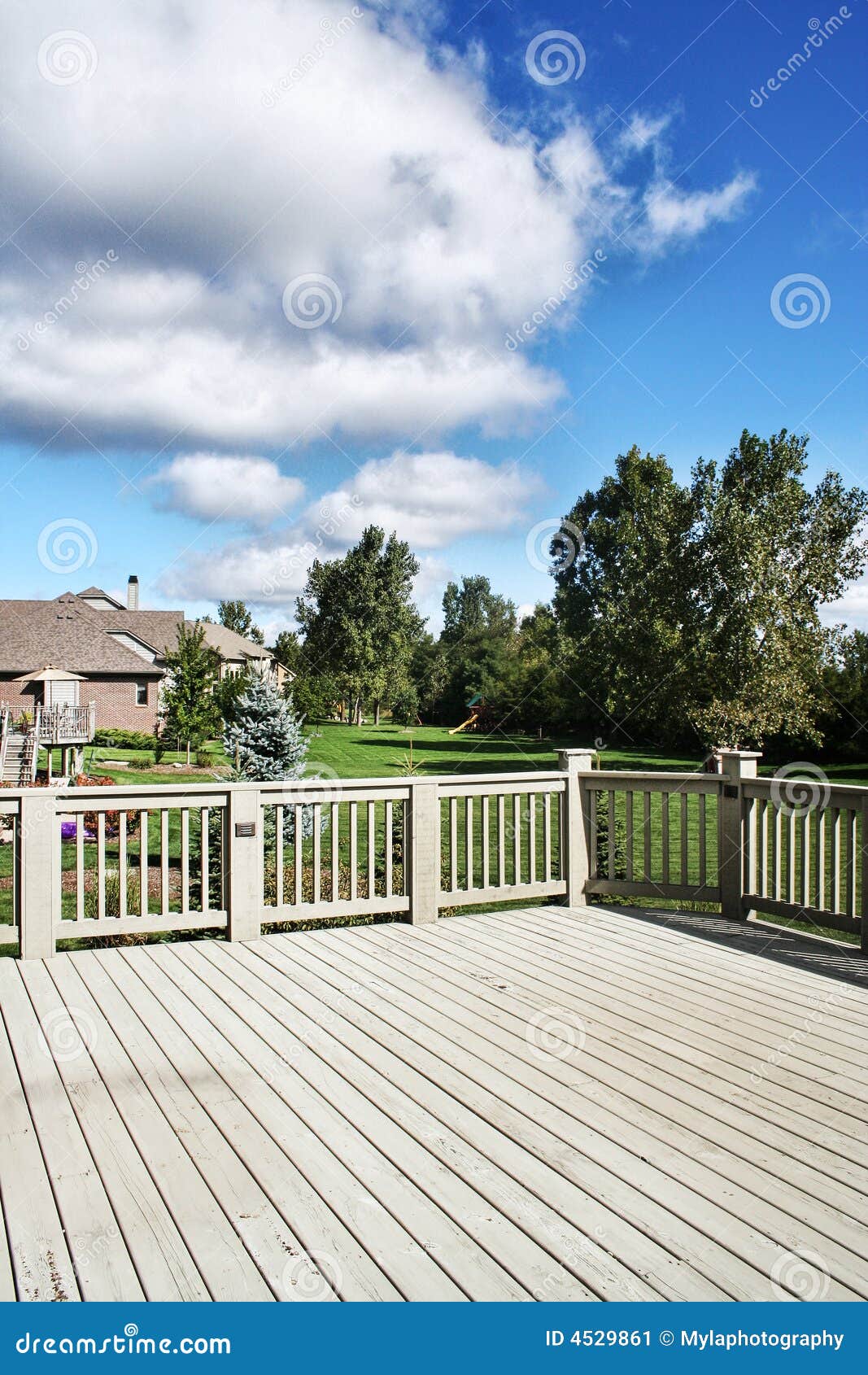 Deck view2 stock image. Image of grass, wooden, view, house - 4529861