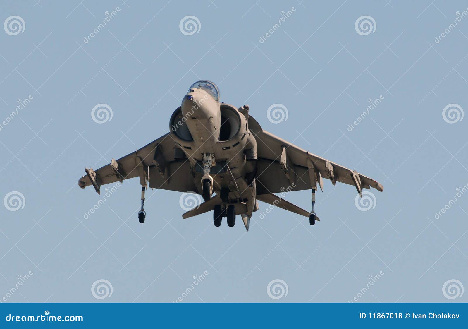 Decollo Dell'aereo Da Caccia Fotografia Stock - Immagine di militare ...
