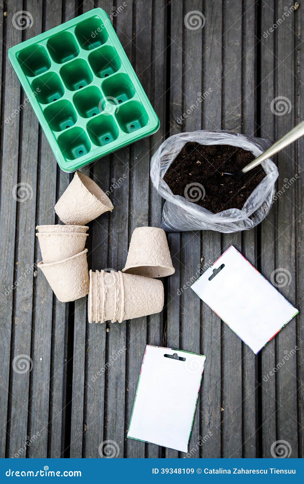 Decomposable Bio-degradable Pots Stock Image - Image of plastic, seeds ...