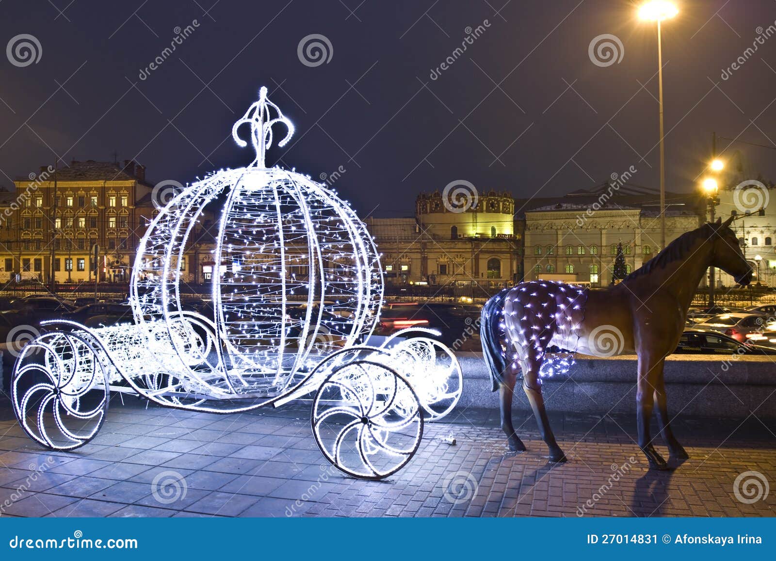 Decoración De La Navidad, Moscú Imagen de archivo - Imagen de ciudad ...