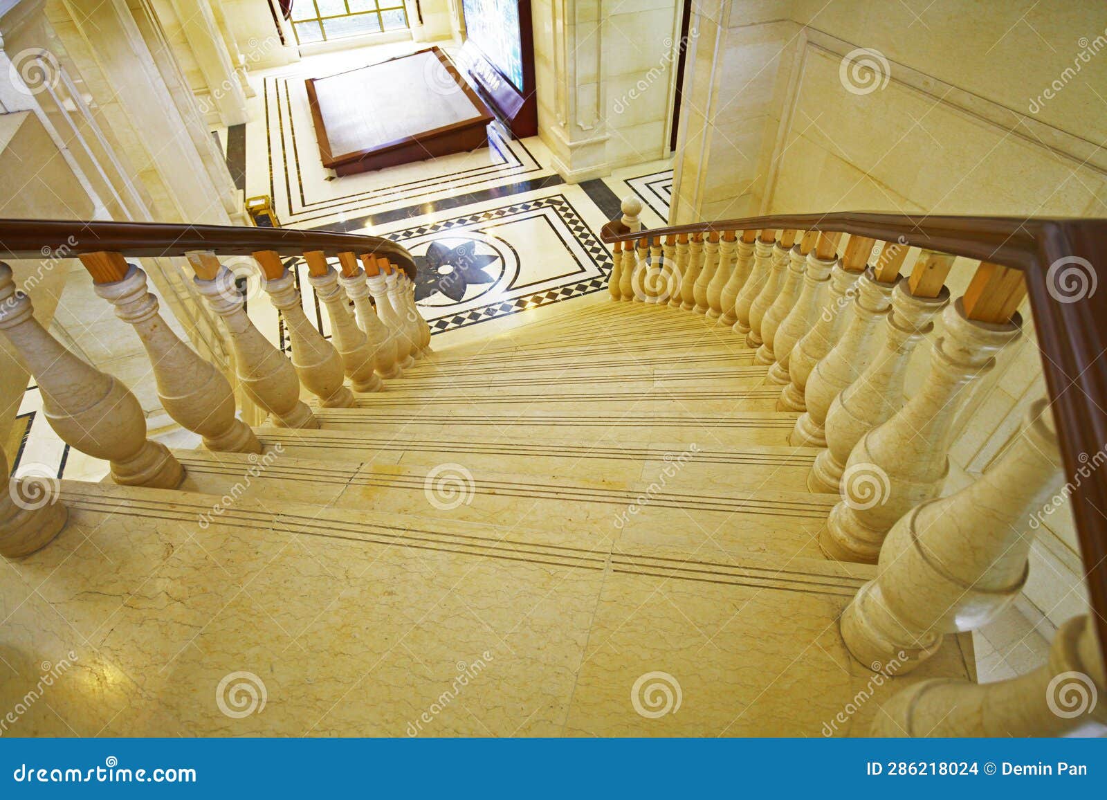 Decorate Luxurious Marble Staircase Stock Photo - Image of railing, majestic: 286218024