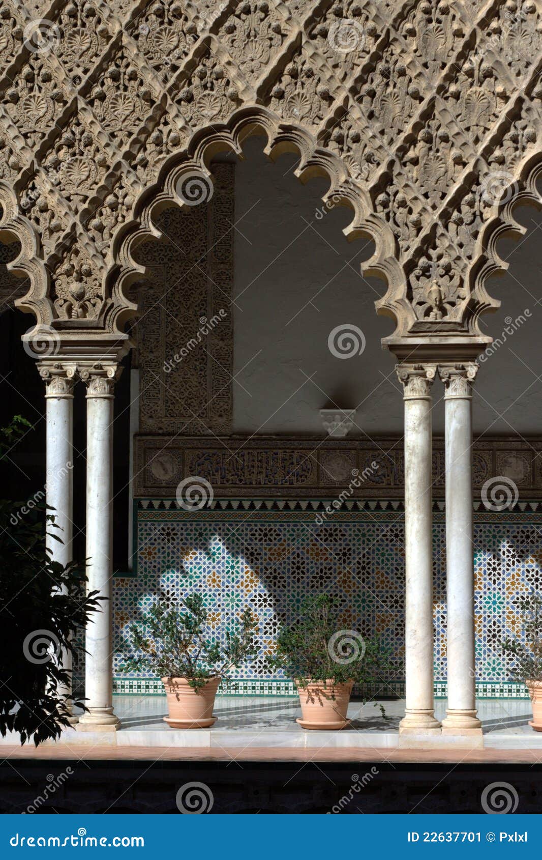 Decorated Arches and Columns in the Alhambra Stock Image - Image of ...