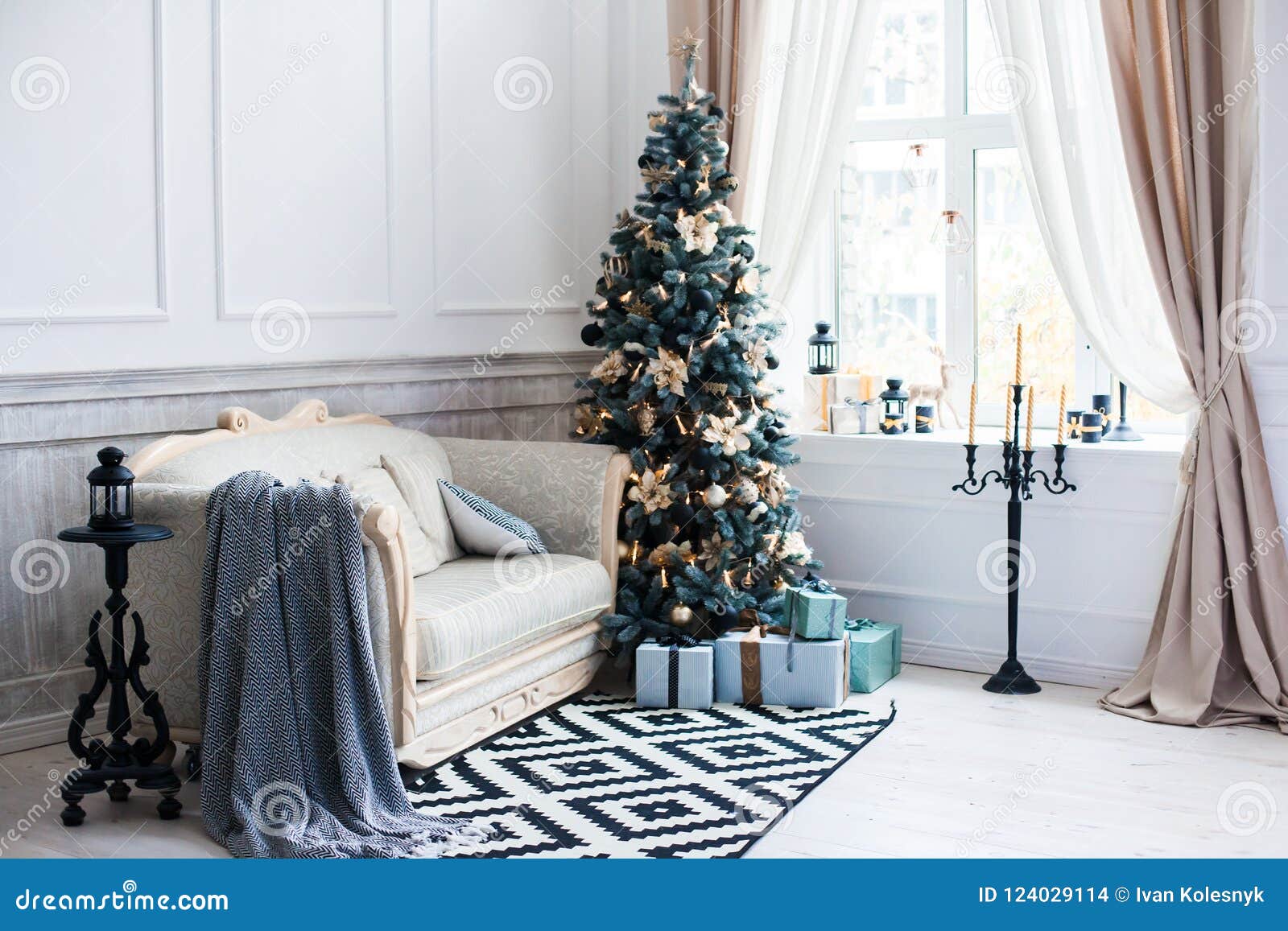Christmas Tree in Living Room. Stock Photo - Image of element ...