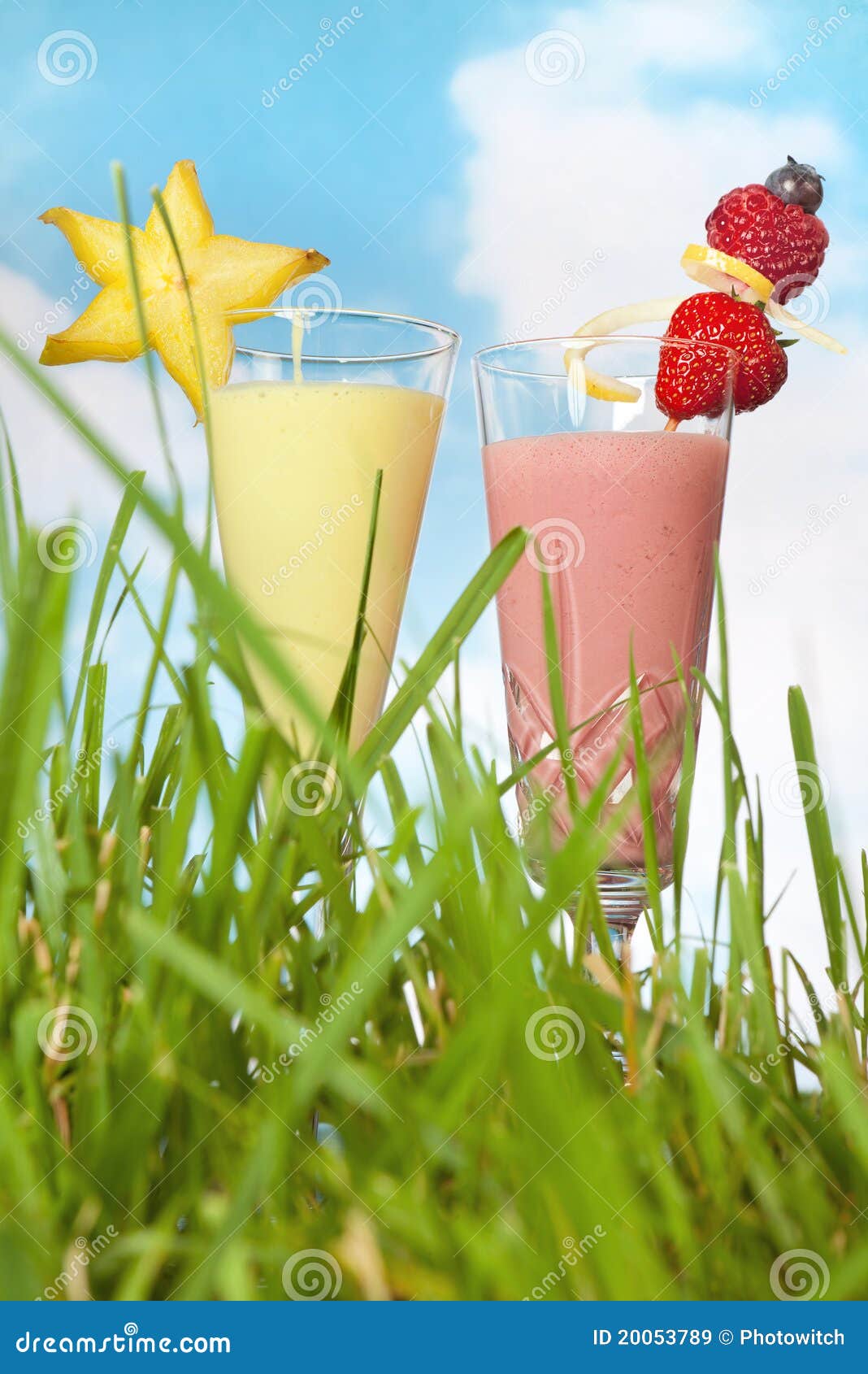 Decorated fruit smoothies stock image. Image of blended - 20053789
