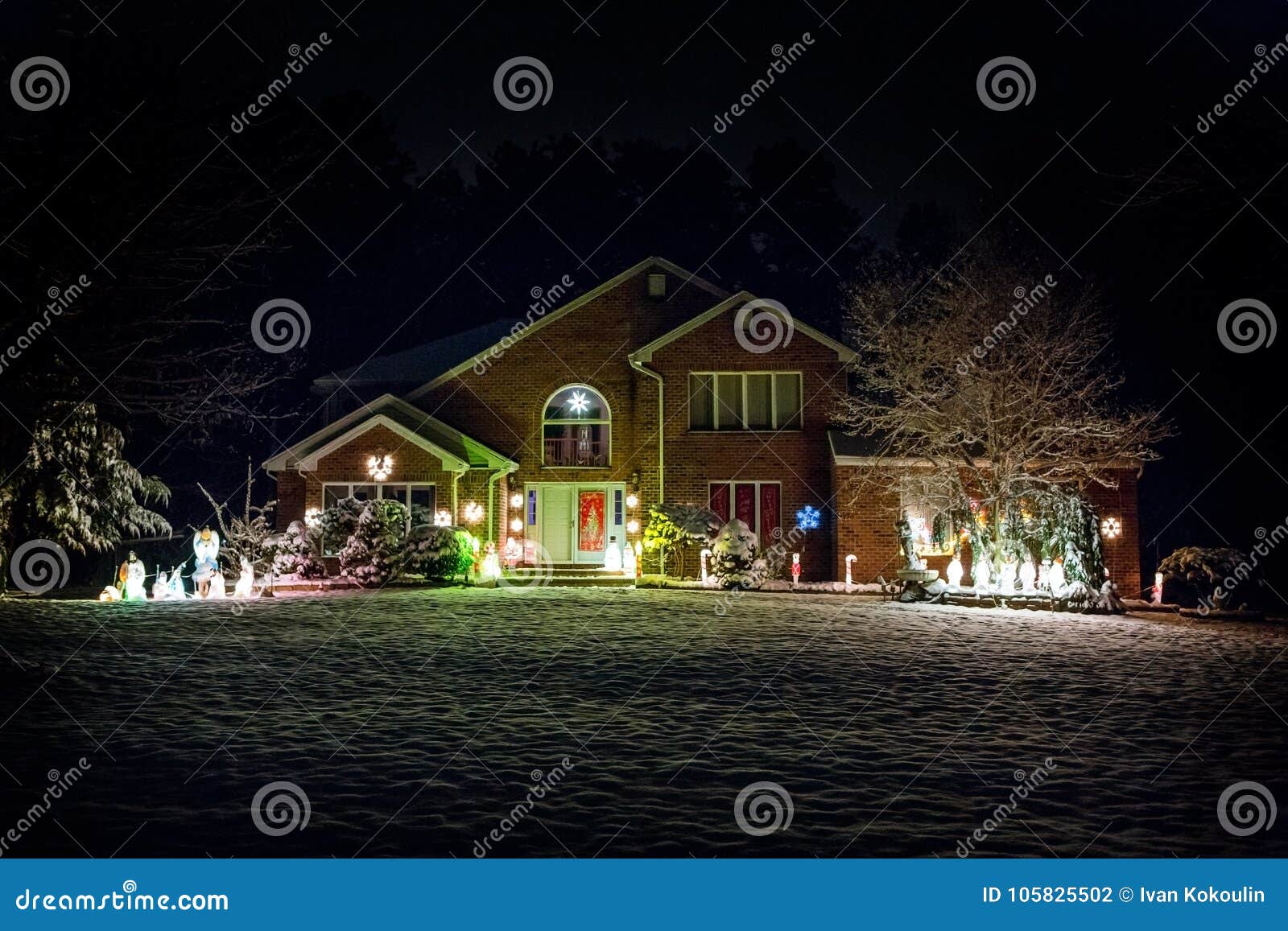 Decorated House for Christmas at Night Stock Photo - Image of christmas ...