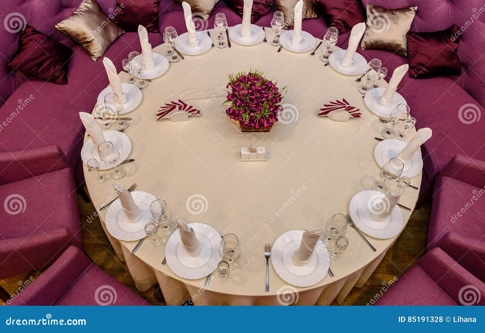 Decorated with a Round Table Stock Photo - Image of lilac, glasses ...