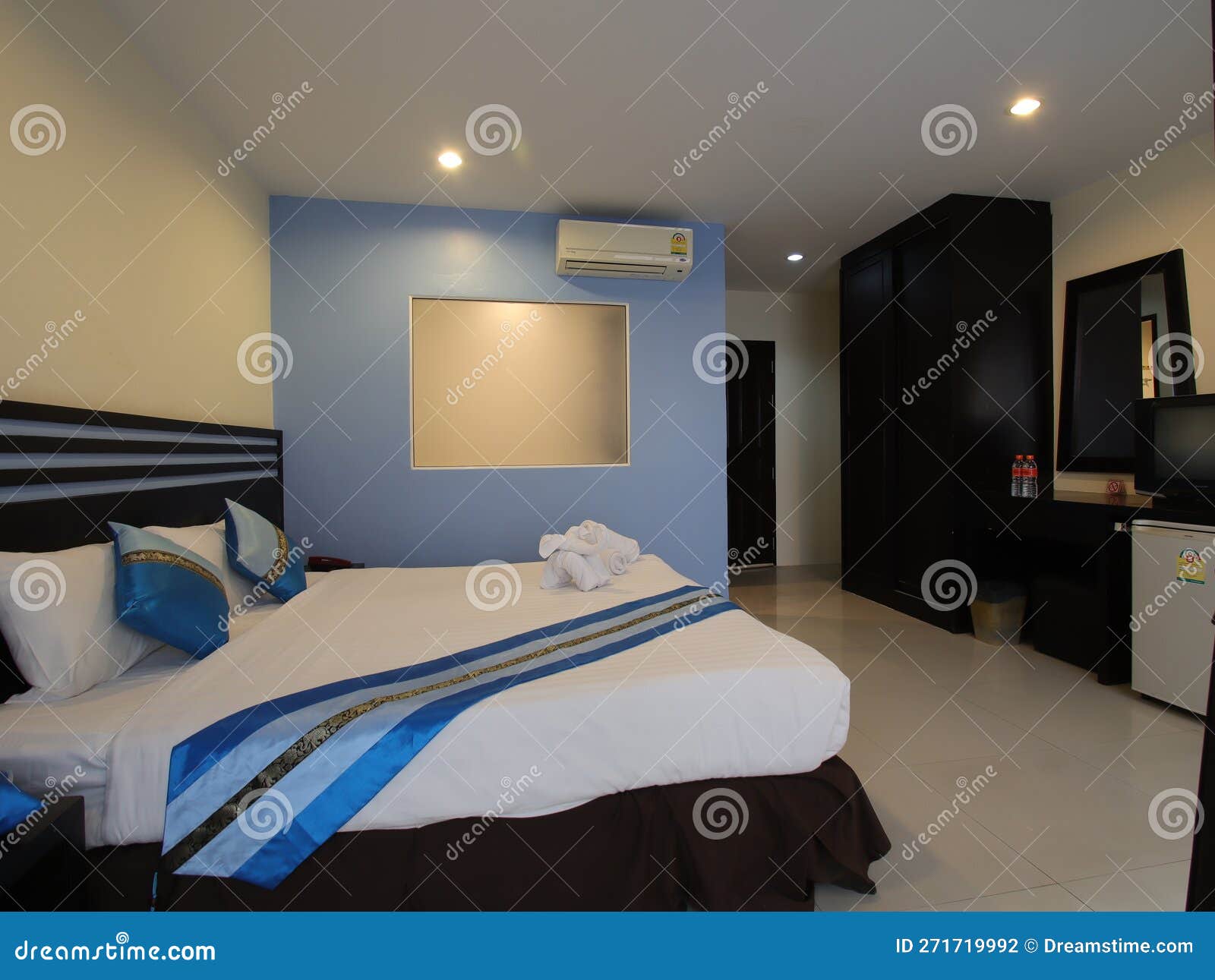 Decorated Single Bedroom with Bed Nice Colours Stock Photo - Image of ...