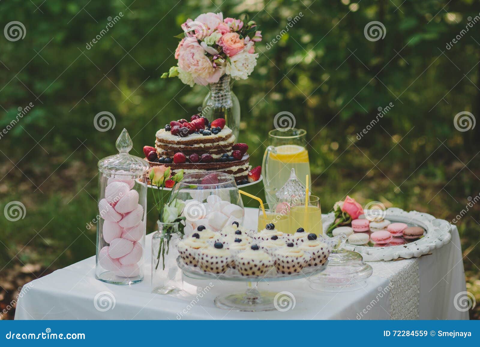 Decorated Sweet Table for Summer Wedding Picnic with Sweets, Cup Stock ...