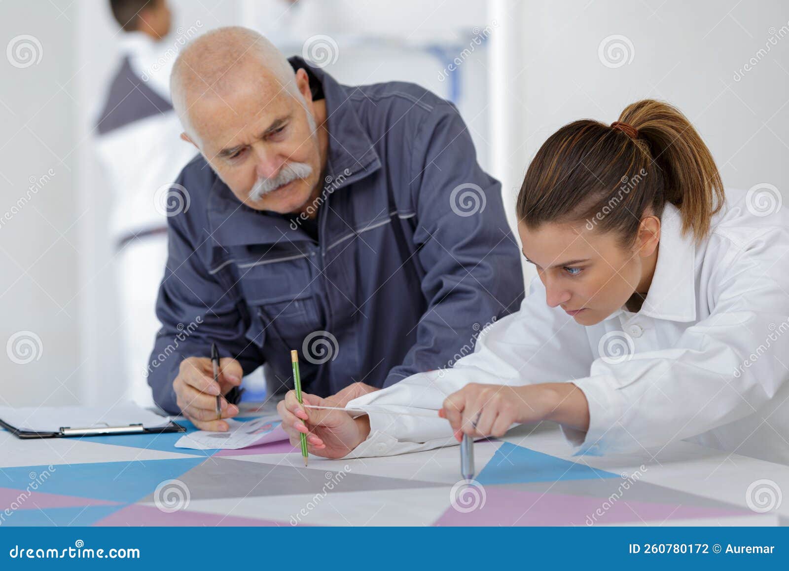 Decorating Apprentice Using Measurement Technique Stock Photo - Image ...