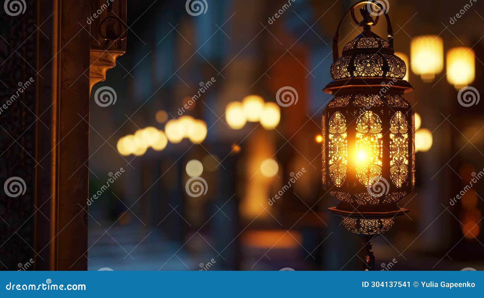 Decoration of Different Types of Islamic Objects in High Resolution ...