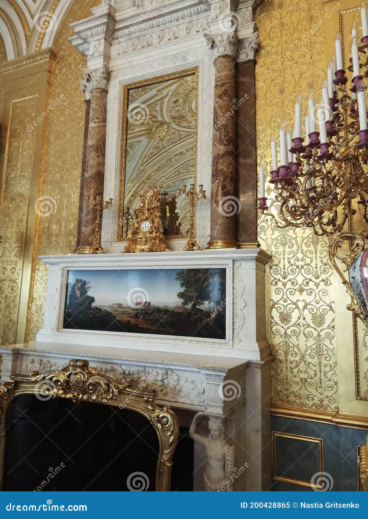 The palace fireplace editorial image. Image of house - 200428865