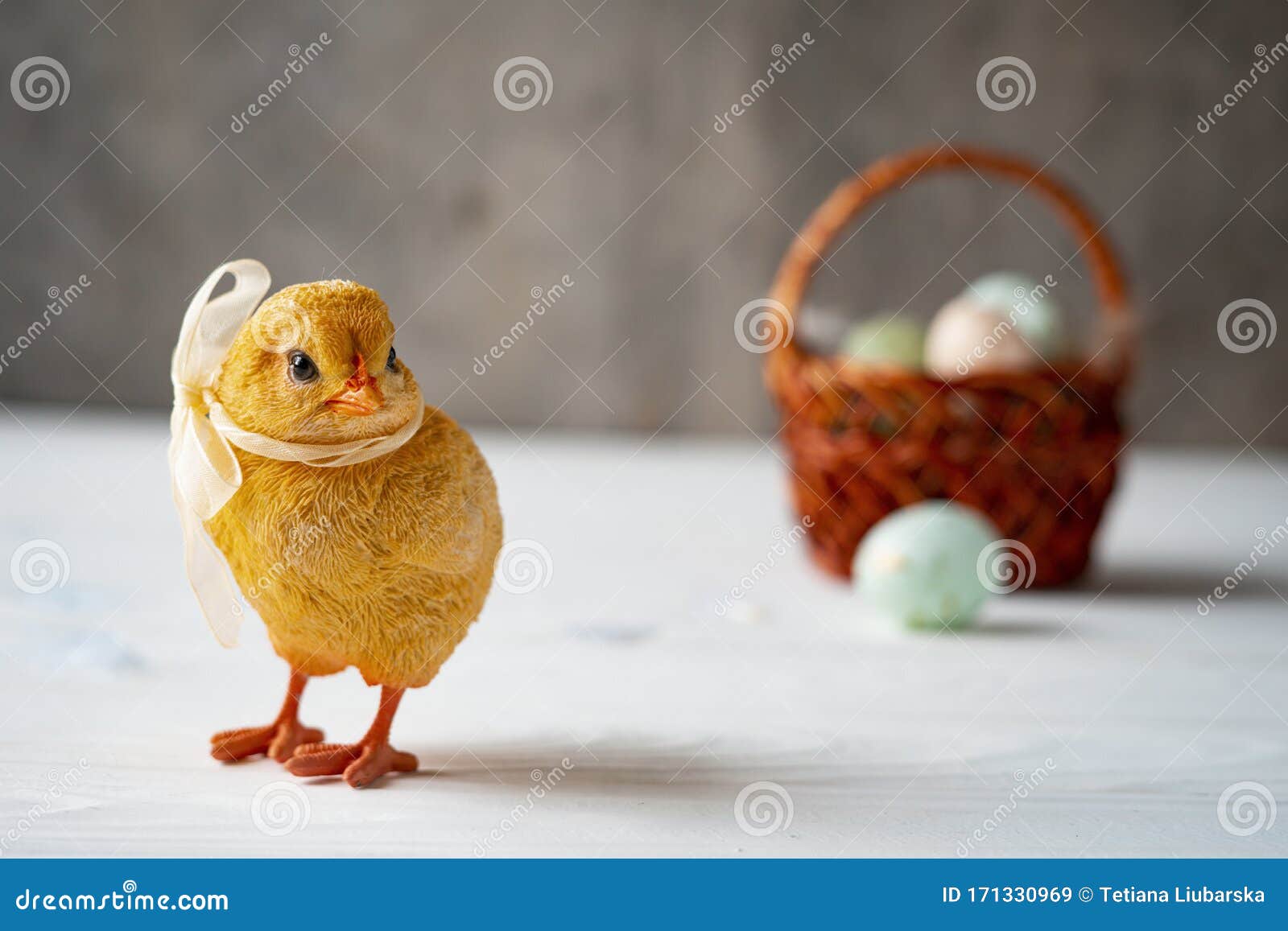 Decorative Easter Chicken with Bow and Eggs. Stock Image - Image of ...