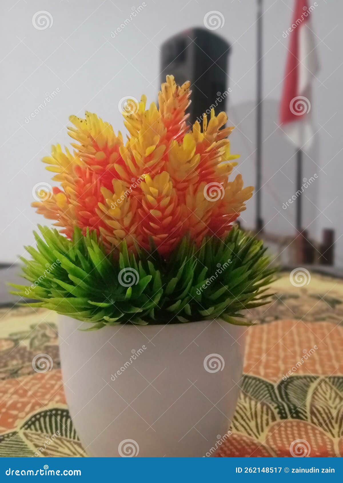 Decorative Flowers To Beautify Your Desk Stock Image - Image of desk ...