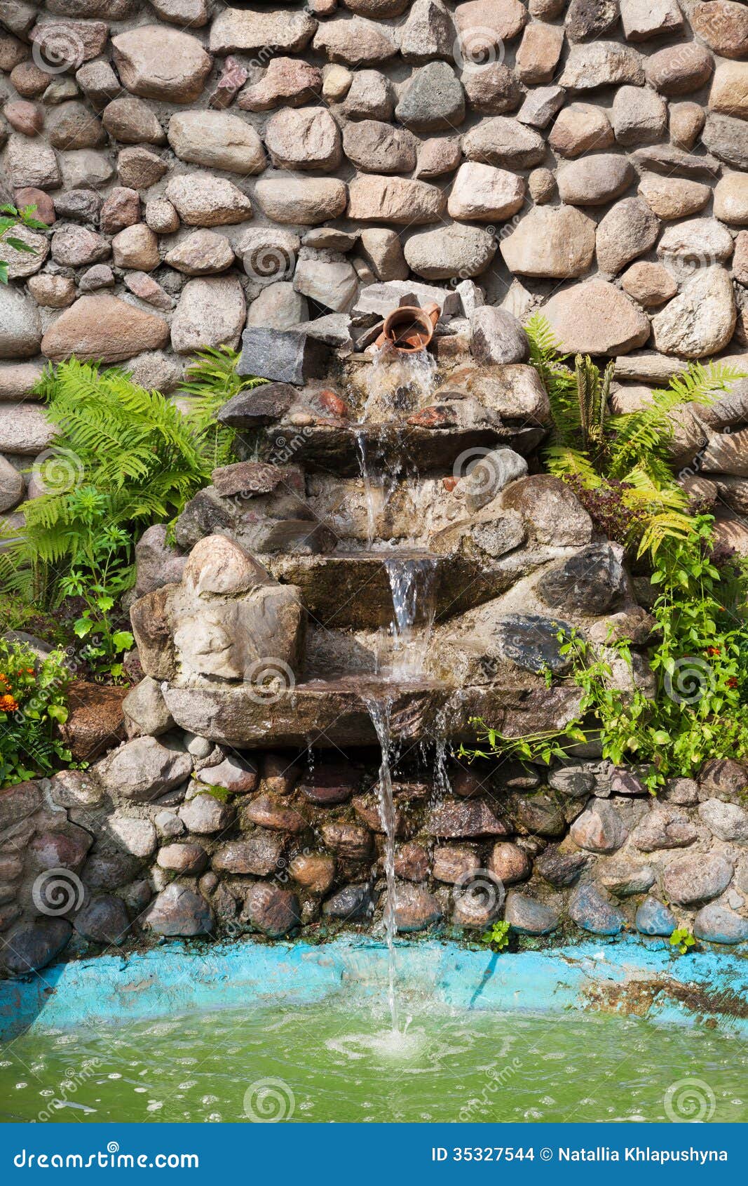 Decorative Garden Waterfall Stock Photo - Image of bubble, flow: 35327544