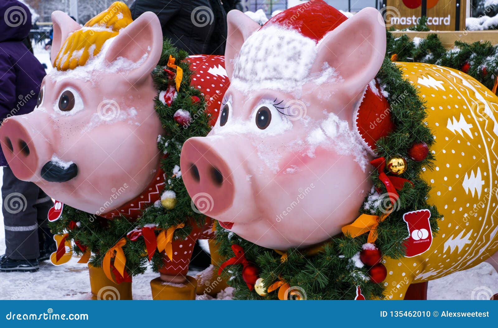 Decorative Pigs for Christmas Editorial Image - Image of piglet ...