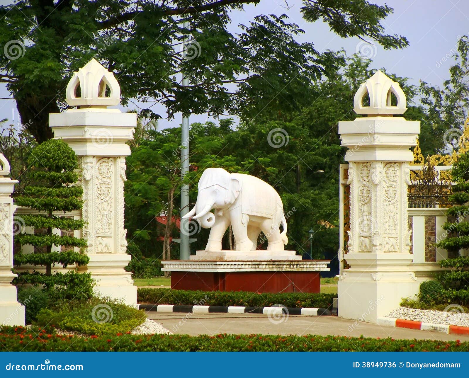 Decorative Statue of Elephant, Vientiane, Laos Stock Photo - Image of ...